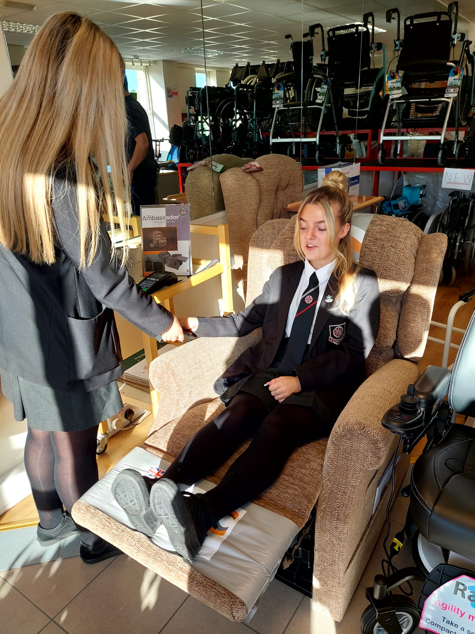 Year 14 Health and Social Care class visit Moorings Mediquip Centre ...