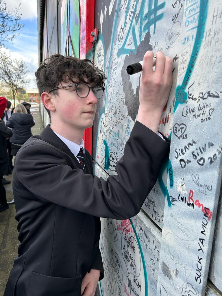 GCSE History Troubles Tour of Belfast - Cullybackey College