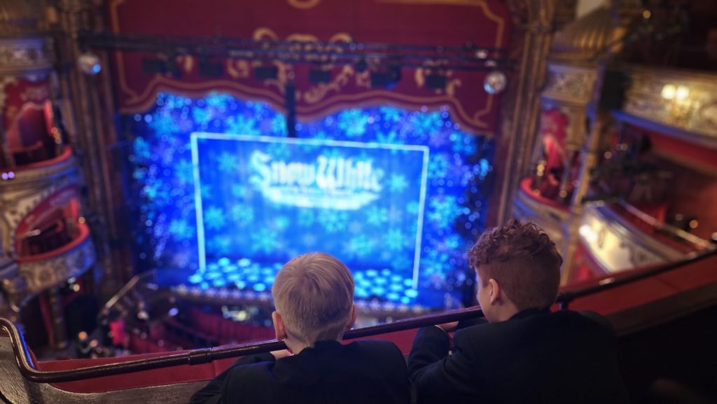 Year 8 Visit the Grand Opera House! - Cullybackey College